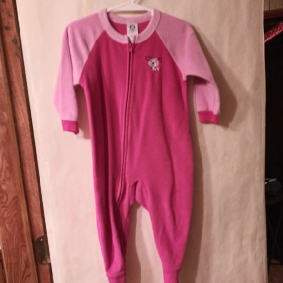 Gerber | Pajamas | Gerber Baby Onesie Pajamas Size | Poshmark